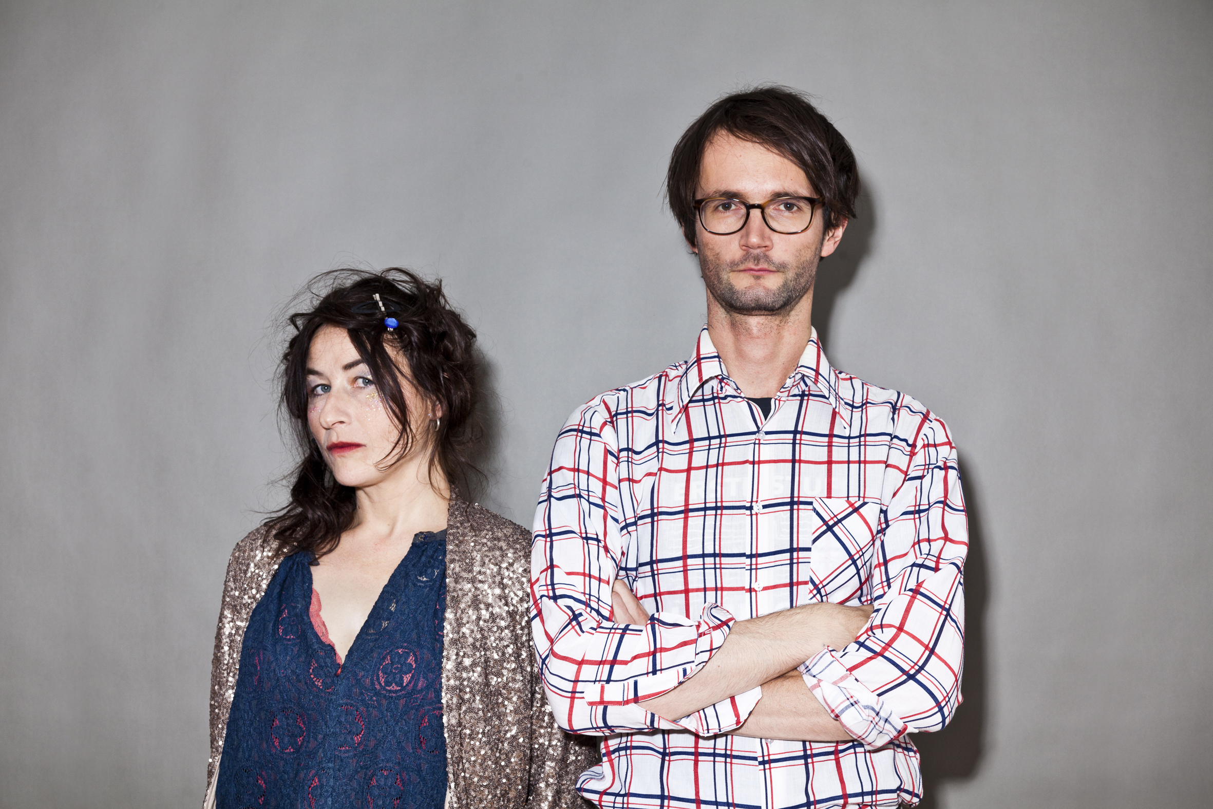 La Tourette veröffentlichen Album im Mai + neues Video „Entblindung ...